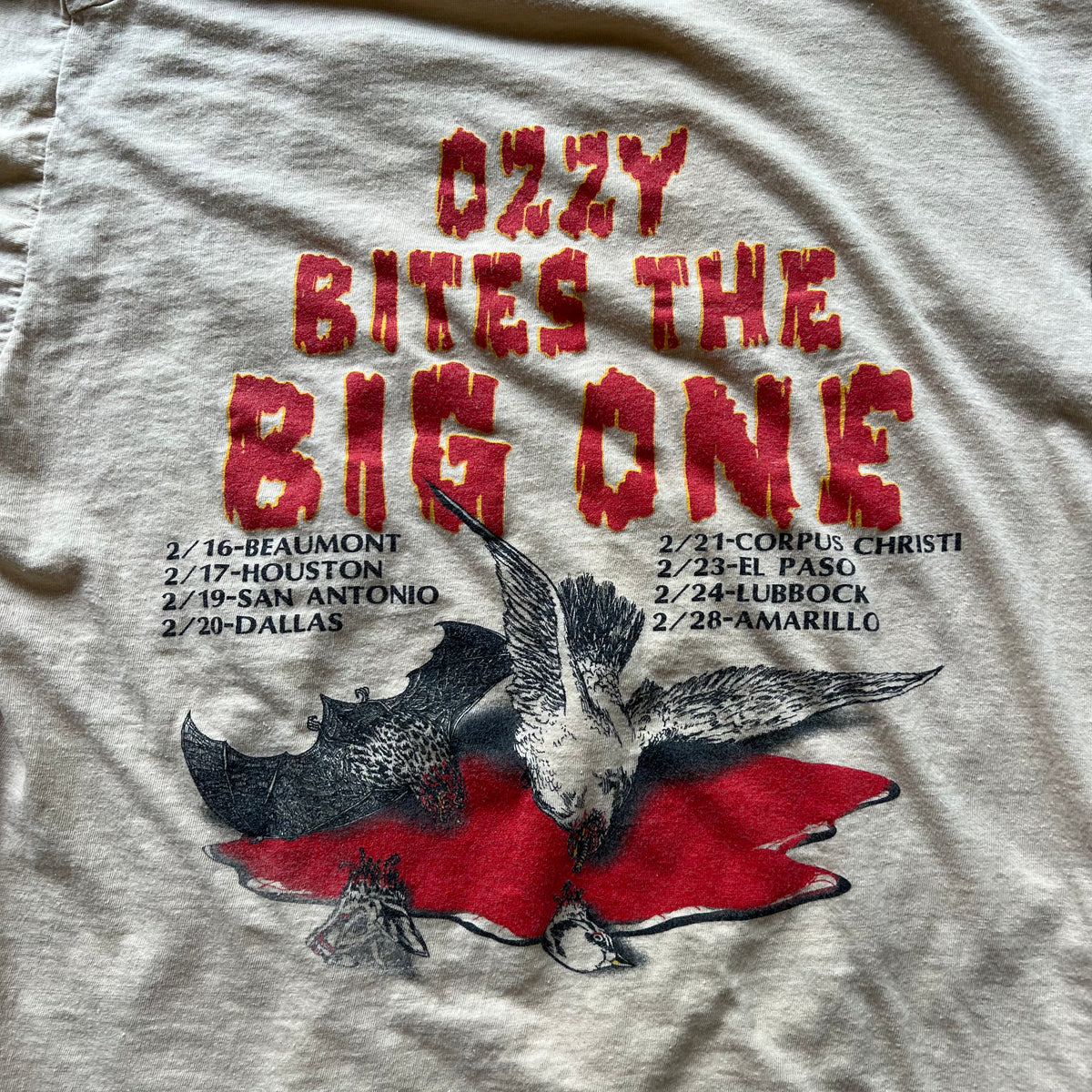 1982 Ozzy Osbourne "Ozzy Bites The Big One" Texas Tour Vintage Band Te ...